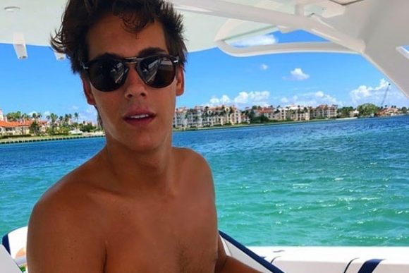 Arpad Flynn Alexander Busson - Photos of Elle Macpherson’s Son With Ex ...