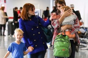 Meet Theodore Norman Howard-Gabel – Photos of Seth Gabel’s Son With ...