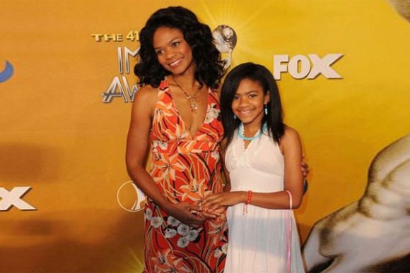 Meet Butterfly Rose Oldham - Photos Of Kimberly Elise's Daughter With ...