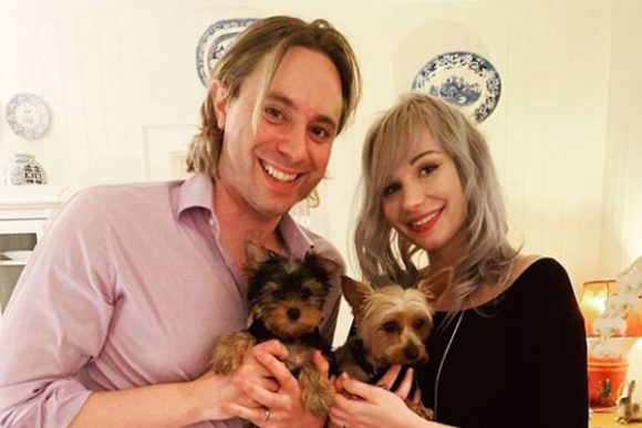 Meet Elizabeth Ashley Wharton - Photos Of Vince Neil's Daughter With Ex ...