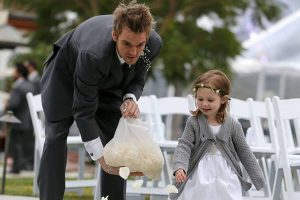 alyssa-jane-ashton-uncle-aaron | Ecelebritymirror