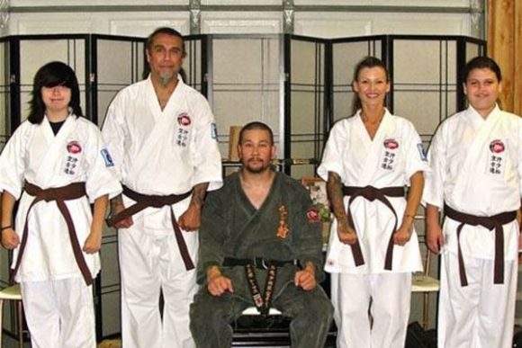 Sandra Araya - Tom Araya's Wife Since 1995 | eCelebrityMirror