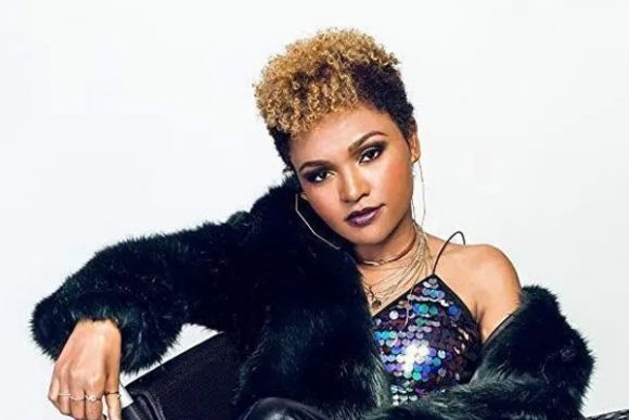 Here Are Five Fast Facts About The YouTuber Sitting Pretty Lolo ...