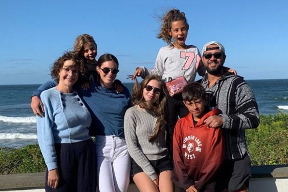 Who Is Raphael De Niro's Wife Hannah Carnes De Niro? Has A Daughter From Past Relationship ...