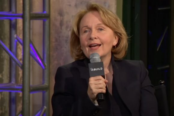 Meet Charlotte Ritchie - Photos Of Kate Burton's Daughter With Michael ...