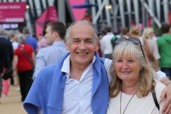 Sally Ann Jung Has Been Alastair Stewart's Wife Since 1978 ...