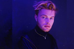 Is Tom Harlock Gay? Had Tweeted About His Ex-Girlfriend Once ...