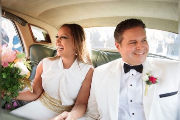 Love Life Of Vanessa Williams And Jim Skrip, A Retired Accountant ...
