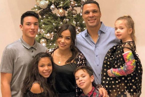 Meet Malia Gonzalez - Photos Of Tony Gonzalez's Daughter With October ...