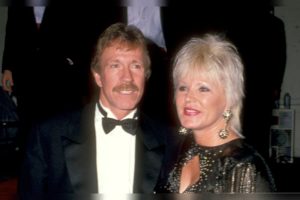 Chuck Norris's Ex-wife Dianne Holechek, Were Married For 3 Decades, What Went Wrong ...