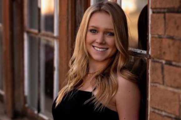 Jaret Reddick's Daughter Emma Reddick, Blonde Hair Suits Her Perfect ...