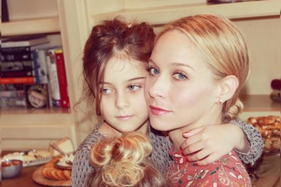 Meet Zola Frank Zappa - Photos Of Dweezil Zappa's Daughter With Lauren ...