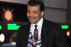 Neil deGrasse Tyson Net Worth - Look At His Multiple Income And Earning ...