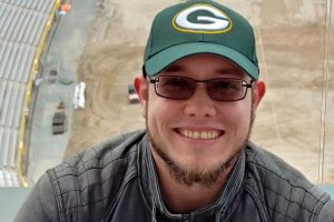 Meet Kevin Beets - Photos Of Tony Beets' Son | eCelebrityMirror