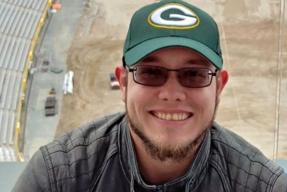 Meet Kevin Beets - Photos Of Tony Beets' Son | eCelebrityMirror