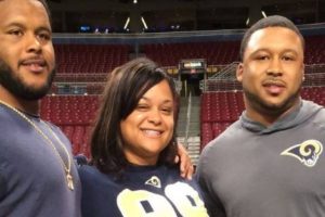 Meet Aaron Donald's Mother Anita Goggins - Where Is She Now ...