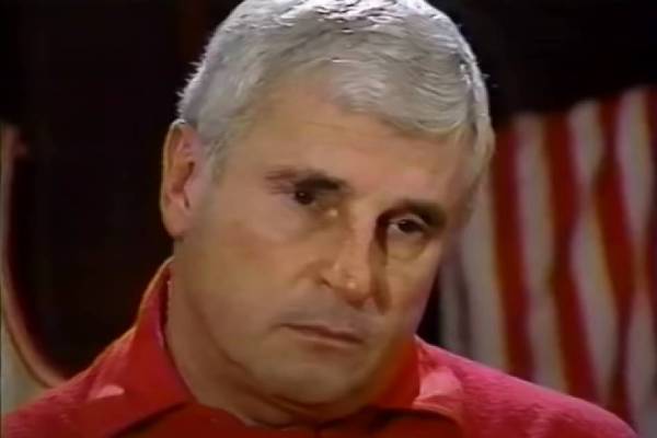 Robert Knight | Ecelebritymirror