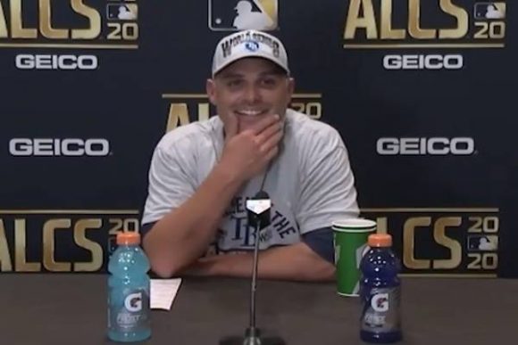 Meet Jaden Stryker And Theo Stryker - Photos Of Cheryl Tiegs' Sons With ...