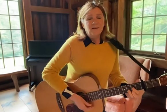 Where Is Mare Winningham's Ex-husband William Mapel Now? | eCelebrityMirror