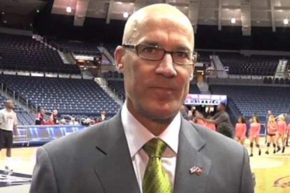 Learn More About John Paxson's Wife Carolyn Paxson | eCelebrityMirror