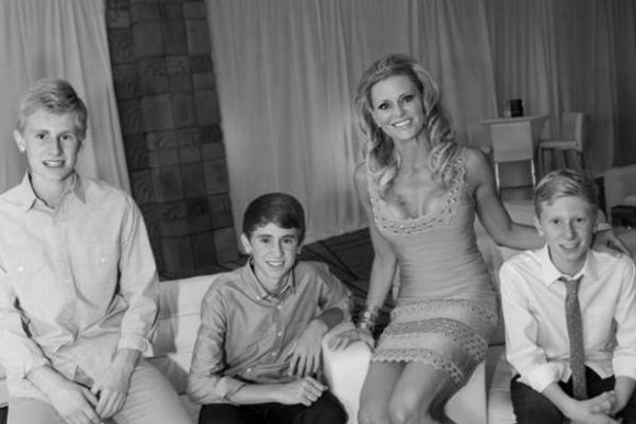 Robert Sarver's Wife Penny Sanders - Involvement In Charity And Career ...