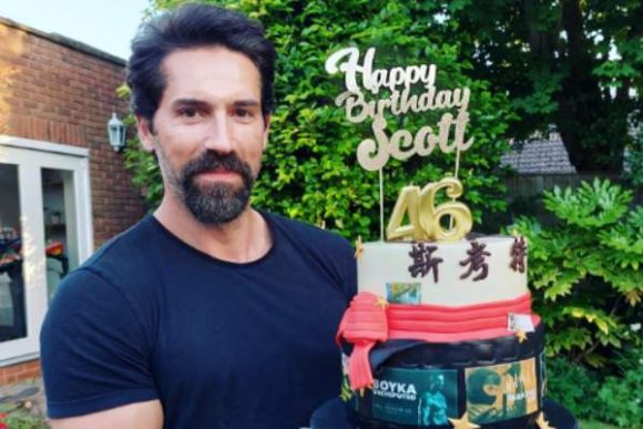 Let's Know About Scott Adkins' Wife Lisa Adkins And Daughter Carmel ...