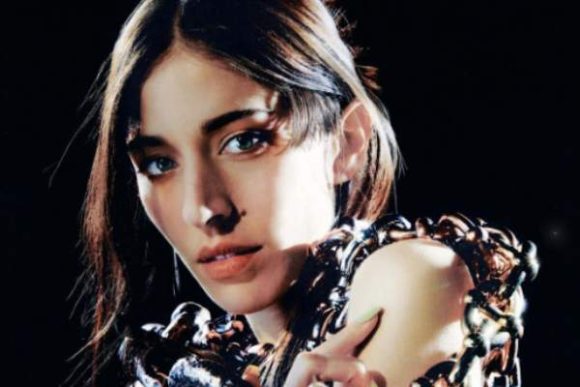 Singer, Producer And Songwriter Caroline Polachek's Biggest Inspiration ...