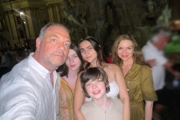 Meet Alexa Swinton Parents: Revealing The Actress' Family Background ...